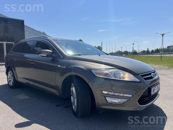 Brown Ford Mondeo 2012 in Riga, with an engine capacity of 2.00 L and mileage of 273 thousand km for 4190 €, photo 5 on AUTOMOTO.COM.LV