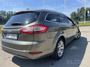 Brown Ford Mondeo 2012 in Riga, with an engine capacity of 2.00 L and mileage of 273 thousand km for 4190 €, photo 14 on AUTOMOTO.COM.LV