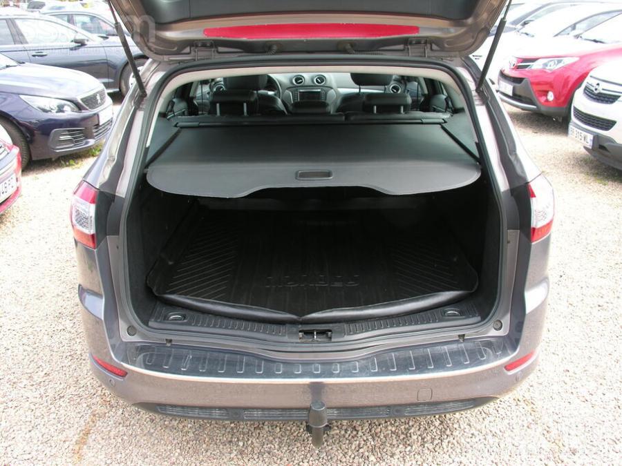 Brūns Ford Mondeo 2012 Rīga, ar dzinēja tilpumu 1.60 L un nobraukumu 229 tūkst. km par 4750 €, foto 6 vietnē AUTOMOTO.COM.LV