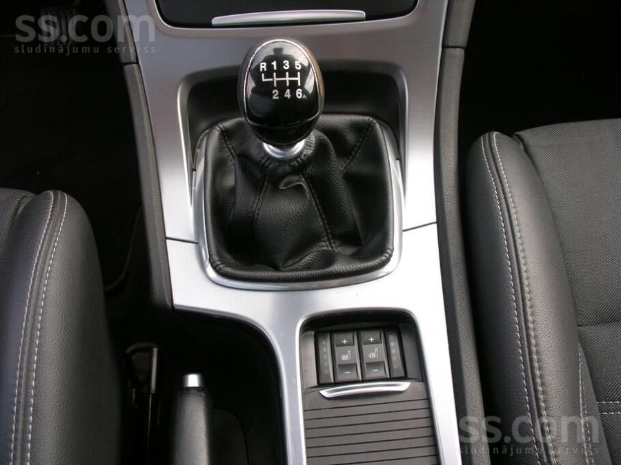 Brūns Ford Mondeo 2012 Rīga, ar dzinēja tilpumu 1.60 L un nobraukumu 229 tūkst. km par 4750 €, foto 16 vietnē AUTOMOTO.COM.LV