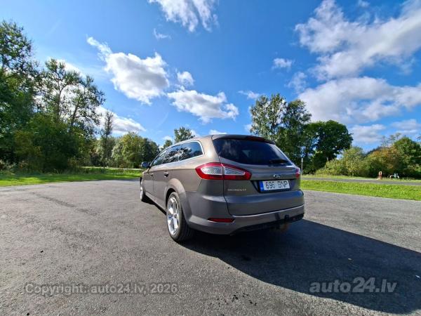 Ford Mondeo 2012 in Tallinn on AUTOMOTO.COM.LV Brown Ford Mondeo 2012 in Tallinn, with an engine capacity of 2.00 L and mileage of 278 thousand km for 5200 €, photo 5 on AUTOMOTO.COM.LV