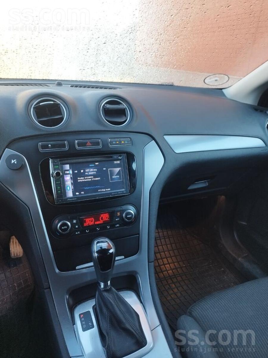 Brown Ford Mondeo 2012 in Dobele, with an engine capacity of 2.00 L and mileage of 391 thousand km for 2600 €, photo 8 on AUTOMOTO.COM.LV