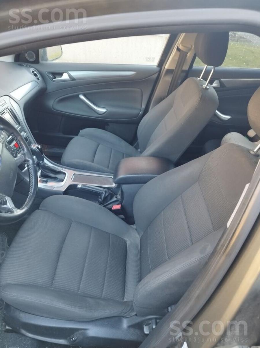 Brown Ford Mondeo 2012 in Dobele, with an engine capacity of 2.00 L and mileage of 391 thousand km for 2600 €, photo 9 on AUTOMOTO.COM.LV