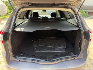 Brūns Ford Mondeo 2013 Marijampole, ar dzinēja tilpumu 2.00 L un nobraukumu 232 tūkst. km par 3300 €, foto 12 vietnē AUTOMOTO.COM.LV