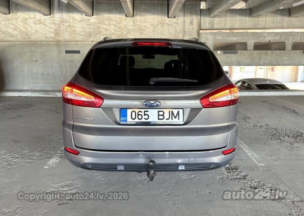 Brūns Ford Mondeo 2013 Tallina, ar dzinēja tilpumu 2.00 L un nobraukumu 318 tūkst. km par 4000 €, foto 4 vietnē AUTOMOTO.COM.LV