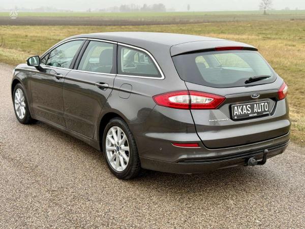 Brown Ford Mondeo 2015 in Vilkaviskis, with an engine capacity of 2.00 L and mileage of 247 thousand km for 7200 €, photo 4 on AUTOMOTO.COM.LV
