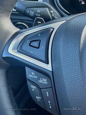 Brown Ford Mondeo 2018 in Tartu, with an engine capacity of 2.00 L and mileage of 238 thousand km for 12950 €, photo 10 on AUTOMOTO.COM.LV