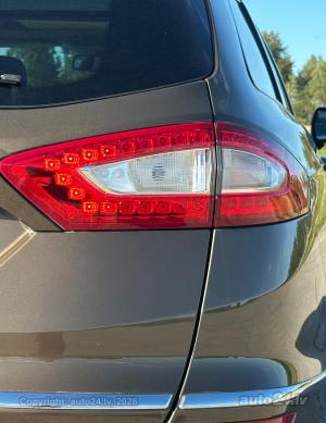Brown Ford Mondeo 2018 in Tartu, with an engine capacity of 2.00 L and mileage of 238 thousand km for 12950 €, photo 30 on AUTOMOTO.COM.LV
