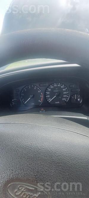 Green Ford Mondeo 1998 in Gulbene, with an engine capacity of 1.80 L and mileage of 250 thousand km for 650 €, photo 6 on AUTOMOTO.COM.LV