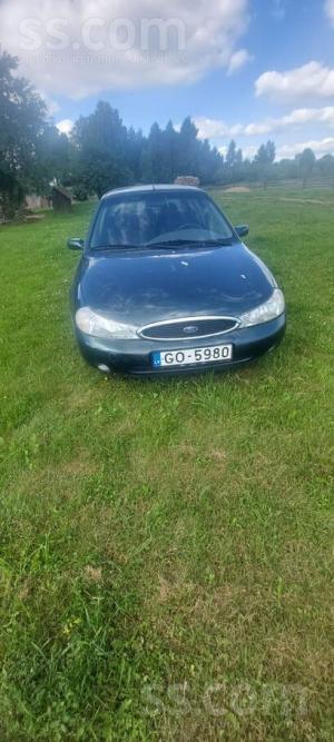 Green Ford Mondeo 1998 in Gulbene, with an engine capacity of 1.80 L and mileage of 250 thousand km for 650 €, photo 12 on AUTOMOTO.COM.LV
