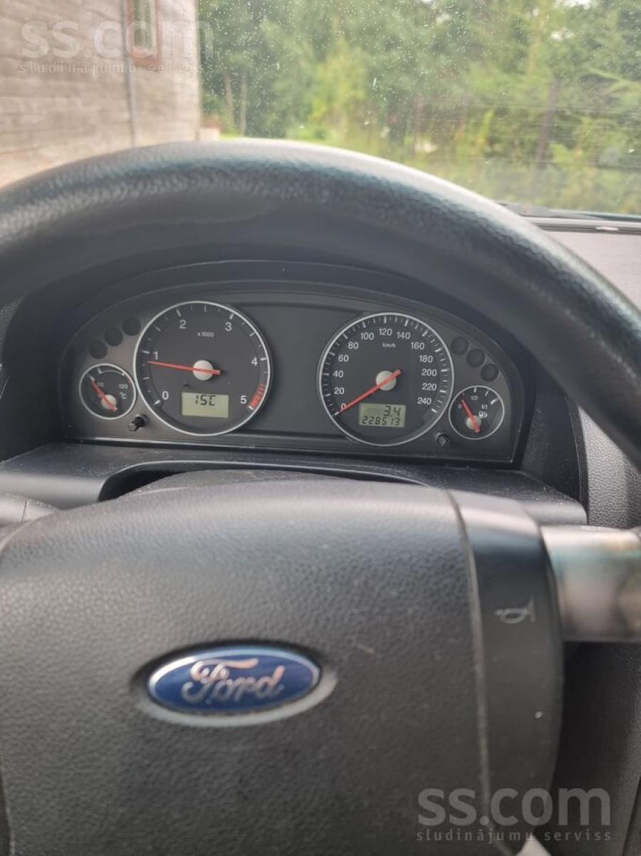 Zaļš Ford Mondeo 2006 Aizkraukle, ar dzinēja tilpumu 2.00 L un nobraukumu 229 tūkst. km par 1300 €, foto 6 vietnē AUTOMOTO.COM.LV