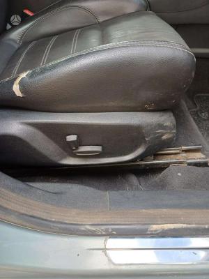Zaļš Ford Mondeo 2007 Marijampole, ar dzinēja tilpumu 2.00 L un nobraukumu 379 tūkst. km par 1500 €, foto 11 vietnē AUTOMOTO.COM.LV