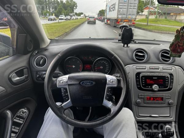 Zaļš Ford Mondeo 2008 Rīga, ar dzinēja tilpumu 2.20 L un nobraukumu 374 tūkst. km par 2200 €, foto 7 vietnē AUTOMOTO.COM.LV