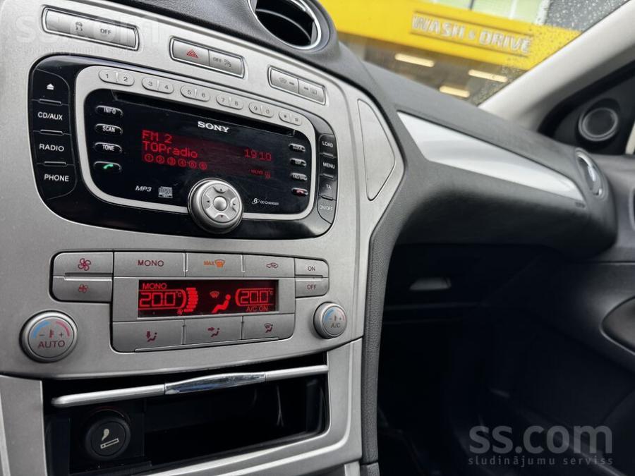 Zaļš Ford Mondeo 2008 Rīga, ar dzinēja tilpumu 2.20 L un nobraukumu 374 tūkst. km par 2200 €, foto 11 vietnē AUTOMOTO.COM.LV