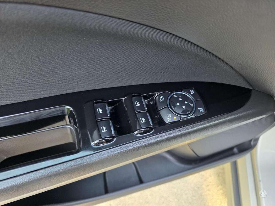 Zaļš Ford Mondeo 2016 Radviliškis, ar dzinēja tilpumu 1.50 L un nobraukumu 197 tūkst. km par 5600 €, foto 18 vietnē AUTOMOTO.COM.LV