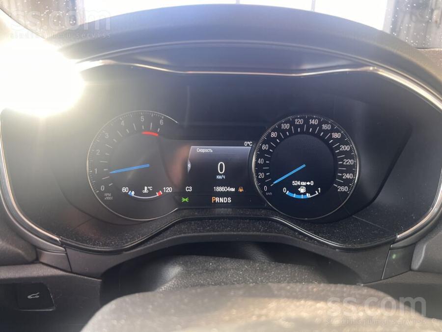 Zaļš Ford Mondeo 2017 Rīga, ar dzinēja tilpumu 2.00 L un nobraukumu 189 tūkst. km par 10300 €, foto 7 vietnē AUTOMOTO.COM.LV