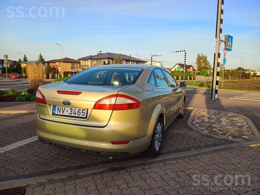 Green Ford Mondeo 2008 in Riga, with an engine capacity of 2.30 L and mileage of 322 thousand km for 1800 €, photo 6 on AUTOMOTO.COM.LV