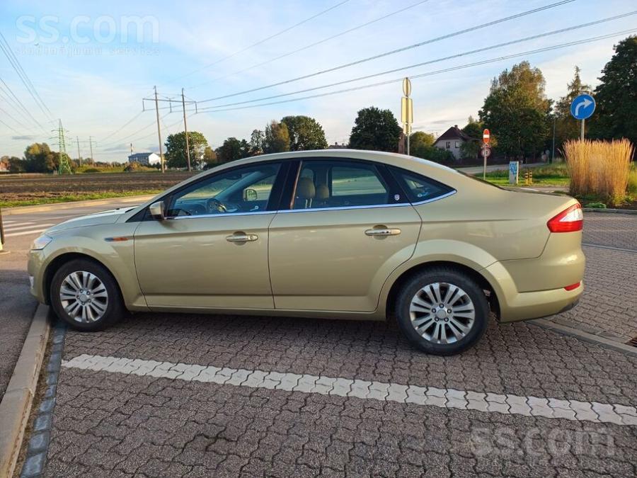 Green Ford Mondeo 2008 in Riga, with an engine capacity of 2.30 L and mileage of 322 thousand km for 1800 €, photo 8 on AUTOMOTO.COM.LV