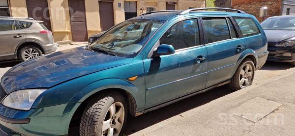Zaļš Ford Mondeo 2002 Rīga, ar dzinēja tilpumu 1.80 L un nobraukumu 220 tūkst. km par 700 €, foto 1 vietnē AUTOMOTO.COM.LV