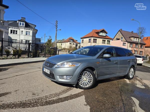 Green Ford Mondeo 2007 in Klaipeda, with an engine capacity of 1.80 L and mileage of 300 thousand km for 2400 €, photo 1 on AUTOMOTO.COM.LV