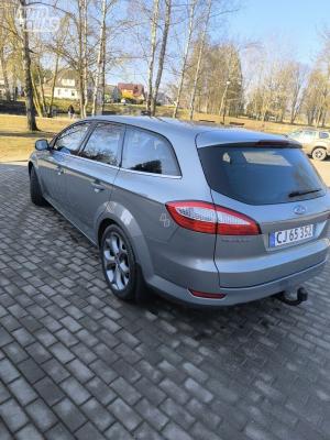 Green Ford Mondeo 2007 in Birzai, with an engine capacity of 2.00 L and mileage of 315 thousand km for 2600 €, photo 2 on AUTOMOTO.COM.LV