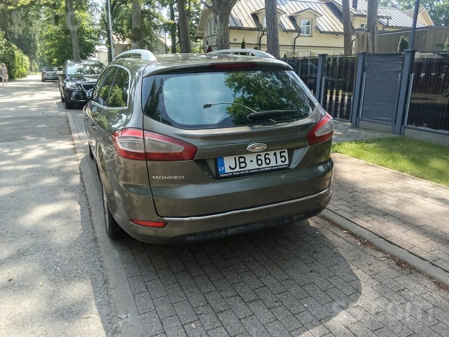 Zaļš Ford Mondeo 2012 Rīga, ar dzinēja tilpumu 2.00 L un nobraukumu 497 tūkst. km par 2850 €, foto 4 vietnē AUTOMOTO.COM.LV