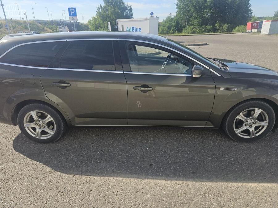 Zaļš Ford Mondeo 2013 Telšiai, ar dzinēja tilpumu 2.00 L un nobraukumu 522 tūkst. km par 3600 €, foto 6 vietnē AUTOMOTO.COM.LV