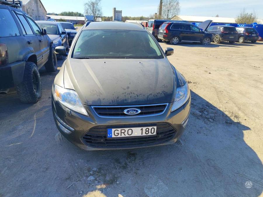 Green Ford Mondeo 2013 in Vilnius, with an engine capacity of 2.00 L and mileage of 175 thousand km for 1600 €, photo 5 on AUTOMOTO.COM.LV