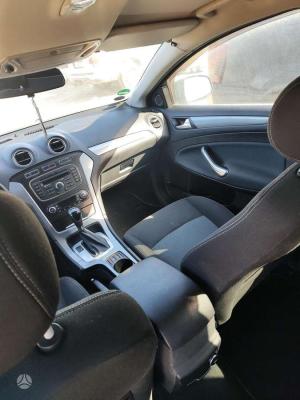 Green Ford Mondeo 2013 in Vilnius, with an engine capacity of 2.00 L and mileage of 175 thousand km for 1600 €, photo 12 on AUTOMOTO.COM.LV