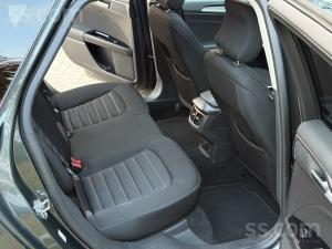 Green Ford Mondeo 2016 in Riga, with an engine capacity of 1.50 L and mileage of 206 thousand km for 5400 €, photo 9 on AUTOMOTO.COM.LV