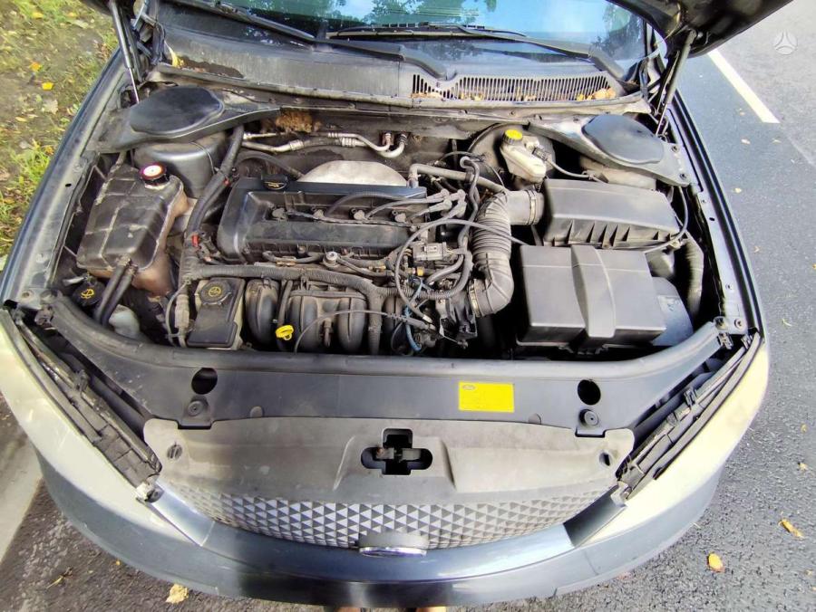 Grey Ford Mondeo 2002 in Vilnius, with an engine capacity of 2.00 L and mileage of 250 thousand km for 450 €, photo 7 on AUTOMOTO.COM.LV