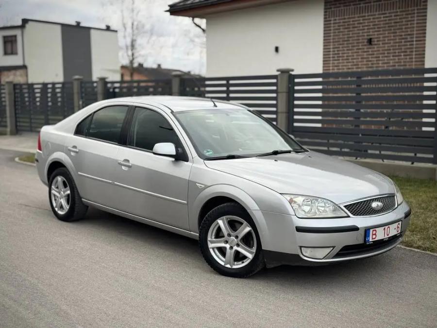 Pelēks Ford Mondeo 2004 Jelgava, ar dzinēja tilpumu 1.80 L un nobraukumu 230 tūkst. km par 2150 €, foto 6 vietnē AUTOMOTO.COM.LV