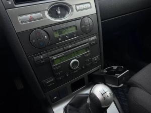 Pelēks Ford Mondeo 2004 Jelgava, ar dzinēja tilpumu 1.80 L un nobraukumu 230 tūkst. km par 2150 €, foto 17 vietnē AUTOMOTO.COM.LV
