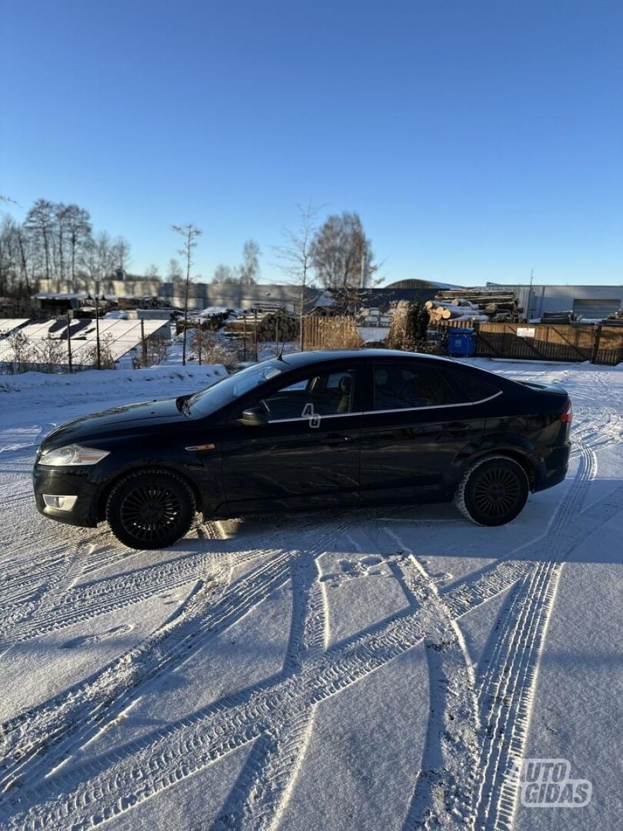 Grey Ford Mondeo 2007 in Alytus, with an engine capacity of 2.00 L and mileage of 450 thousand km for 1750 €, photo 4 on AUTOMOTO.COM.LV