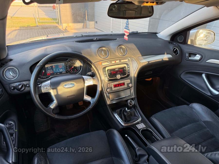 Pelēks Ford Mondeo 2007 Tallina, ar dzinēja tilpumu 2.00 L un nobraukumu 223 tūkst. km par 1650 €, foto 9 vietnē AUTOMOTO.COM.LV