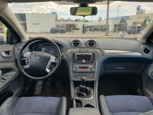 Grey Ford Mondeo 2007 in Kaunas, with an engine capacity of 2.00 L and mileage of 237 thousand km for 1450 €, photo 8 on AUTOMOTO.COM.LV