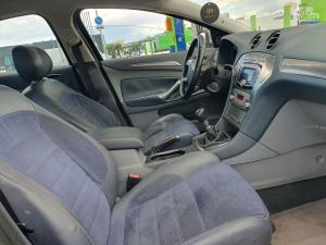 Grey Ford Mondeo 2007 in Kaunas, with an engine capacity of 2.00 L and mileage of 237 thousand km for 1450 €, photo 9 on AUTOMOTO.COM.LV