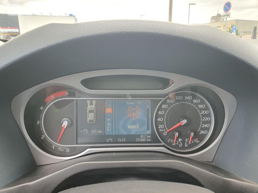 Grey Ford Mondeo 2007 in Kaunas, with an engine capacity of 2.00 L and mileage of 237 thousand km for 1450 €, photo 11 on AUTOMOTO.COM.LV
