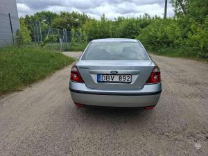 Grey Ford Mondeo 2007 in Vilnius, with an engine capacity of 1.80 L and mileage of 80 thousand km for 1700 €, photo 6 on AUTOMOTO.COM.LV