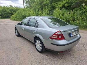 Grey Ford Mondeo 2007 in Vilnius, with an engine capacity of 1.80 L and mileage of 80 thousand km for 1700 €, photo 8 on AUTOMOTO.COM.LV