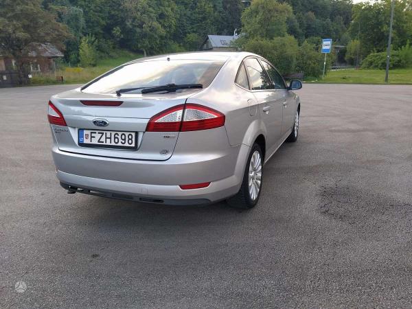 Pelēks Ford Mondeo 2007 Kauņa, ar dzinēja tilpumu 2.00 L un nobraukumu 223 tūkst. km par 1950 €, foto 6 vietnē AUTOMOTO.COM.LV