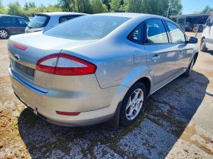 Grey Ford Mondeo 2008 in Marijampole, with an engine capacity of 1.60 L and mileage of 195 thousand km for 1199 €, photo 8 on AUTOMOTO.COM.LV
