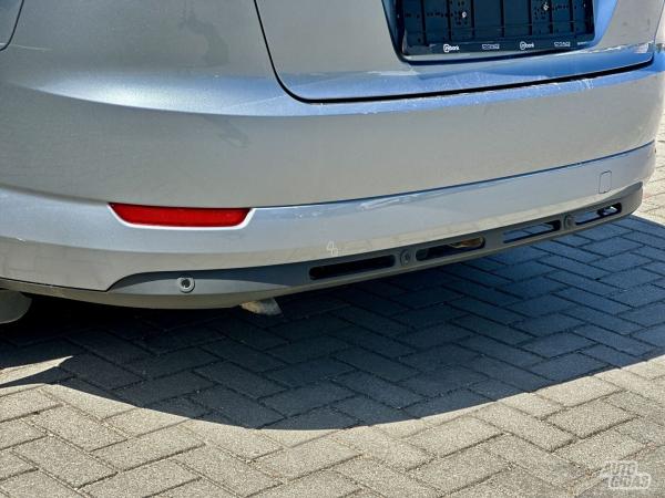 Grey Ford Mondeo 2008 in Kretinga, with an engine capacity of 2.00 L and mileage of 295 thousand km for 3999 €, photo 10 on AUTOMOTO.COM.LV