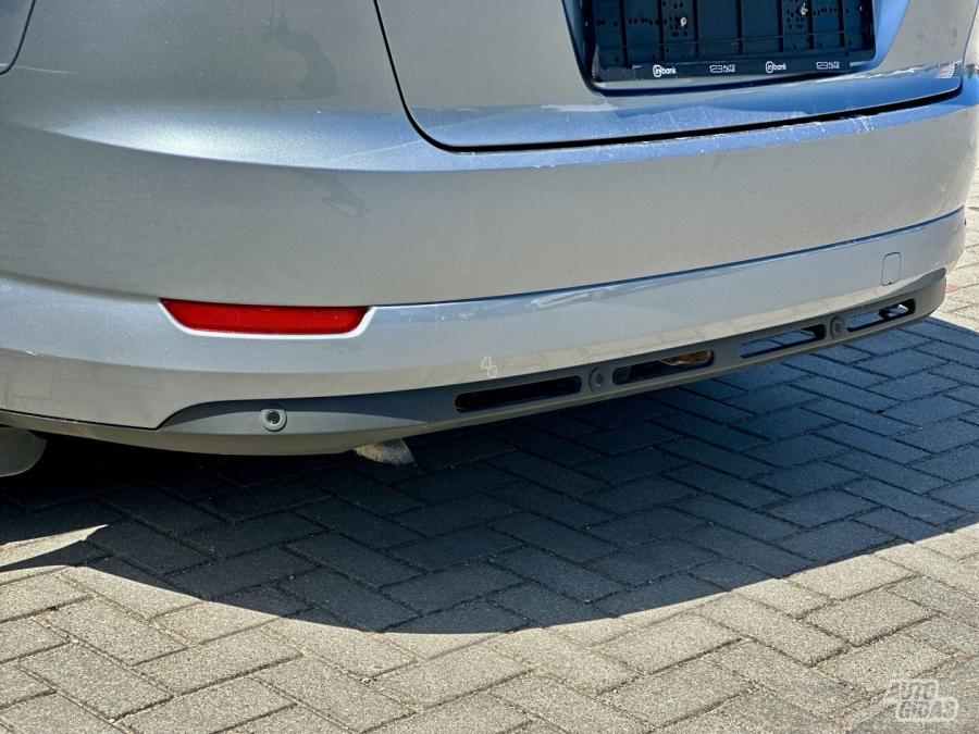 Pelēks Ford Mondeo 2008 Kretinga, ar dzinēja tilpumu 2.00 L un nobraukumu 295 tūkst. km par 3999 €, foto 11 vietnē AUTOMOTO.COM.LV