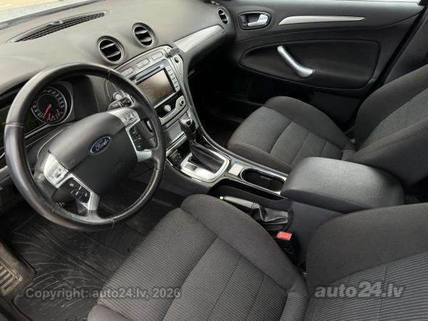 Pelēks Ford Mondeo 2008 Tartu, ar dzinēja tilpumu 2.00 L un nobraukumu 221 tūkst. km par 2900 €, foto 5 vietnē AUTOMOTO.COM.LV