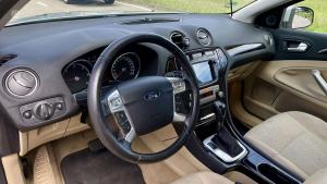 Grey Ford Mondeo 2008 in Telschi, with an engine capacity of 2.00 L and mileage of 184 thousand km for 2300 €, photo 10 on AUTOMOTO.COM.LV