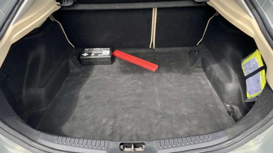 Grey Ford Mondeo 2008 in Telschi, with an engine capacity of 2.00 L and mileage of 184 thousand km for 2300 €, photo 15 on AUTOMOTO.COM.LV