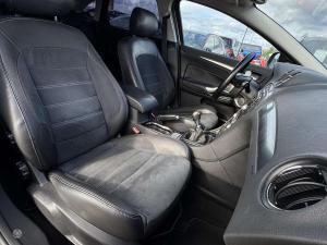 Grey Ford Mondeo 2008 in Vilnius, with an engine capacity of 2.00 L and mileage of 298 thousand km for 2190 €, photo 22 on AUTOMOTO.COM.LV