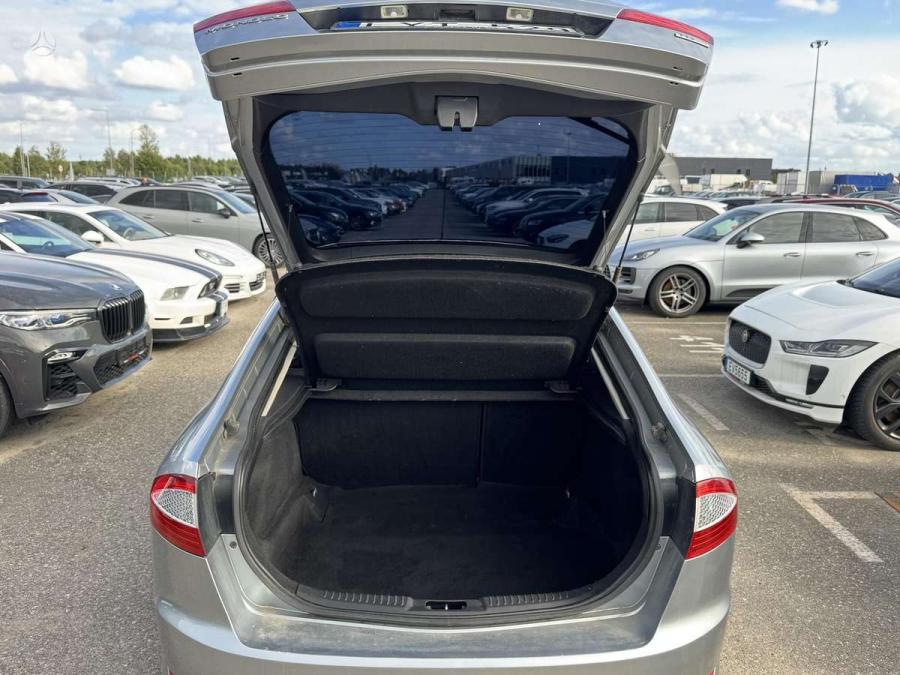 Grey Ford Mondeo 2008 in Vilnius, with an engine capacity of 2.00 L and mileage of 298 thousand km for 2190 €, photo 38 on AUTOMOTO.COM.LV