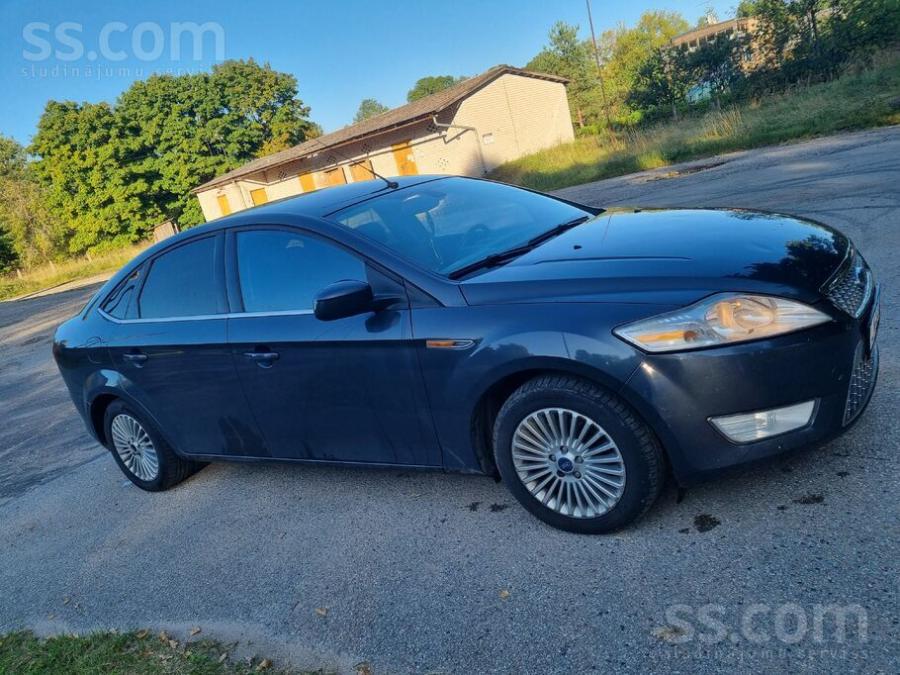 Grey Ford Mondeo 2008 in Valka, with an engine capacity of 2.00 L and mileage of 299 thousand km for 1800 €, photo 1 on AUTOMOTO.COM.LV